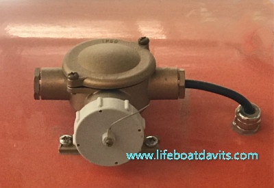 AC 42V Lifeboat Charging Socket